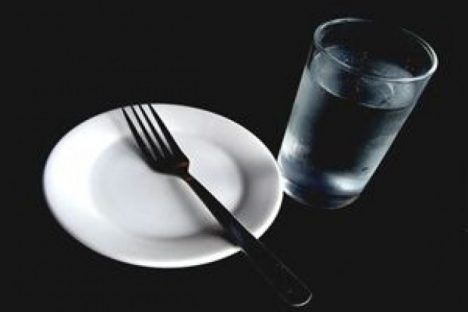 Ce se întâmplă dacă ții post negru trei zile?