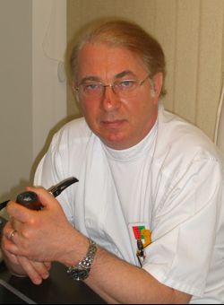 Un medic oftalmolog cu 50 de ani experiență dezvăluie secretele ...