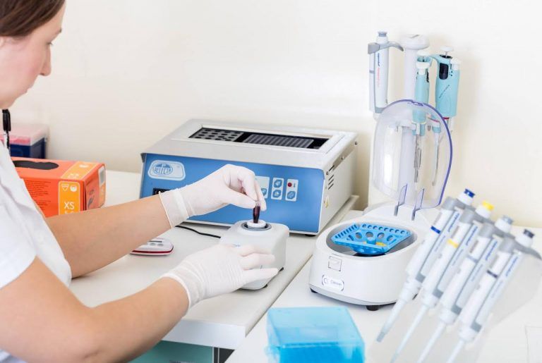 Testele genetice din sarcină despre care orice gravidă ar trebui să ...