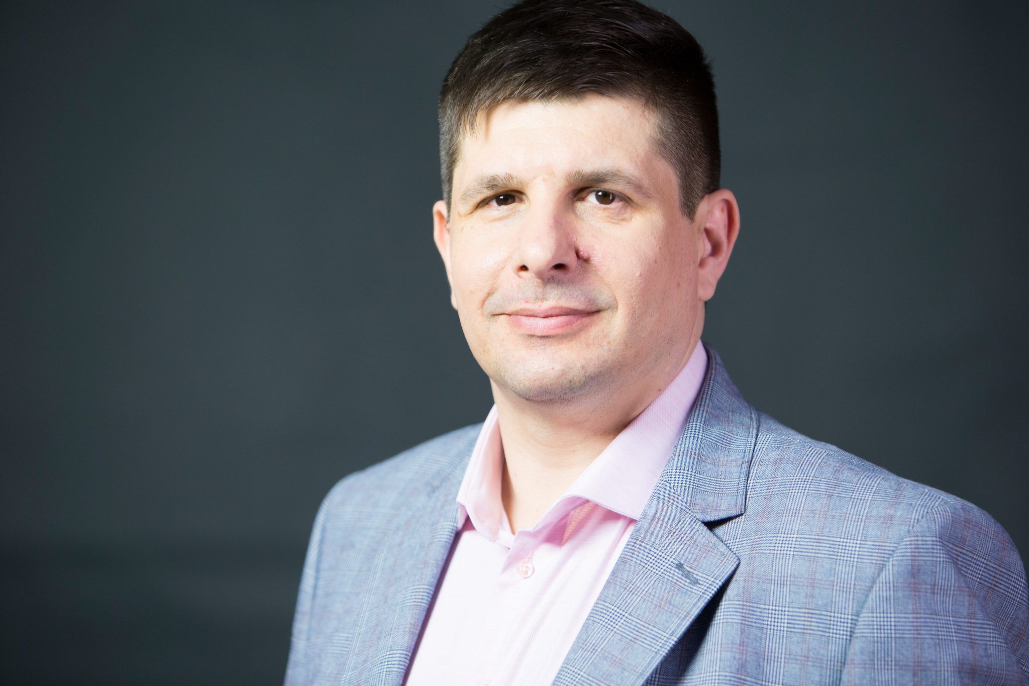 Metastazele cerebrale pot fi “anuntate” de dureri de cap, ameteli si ...