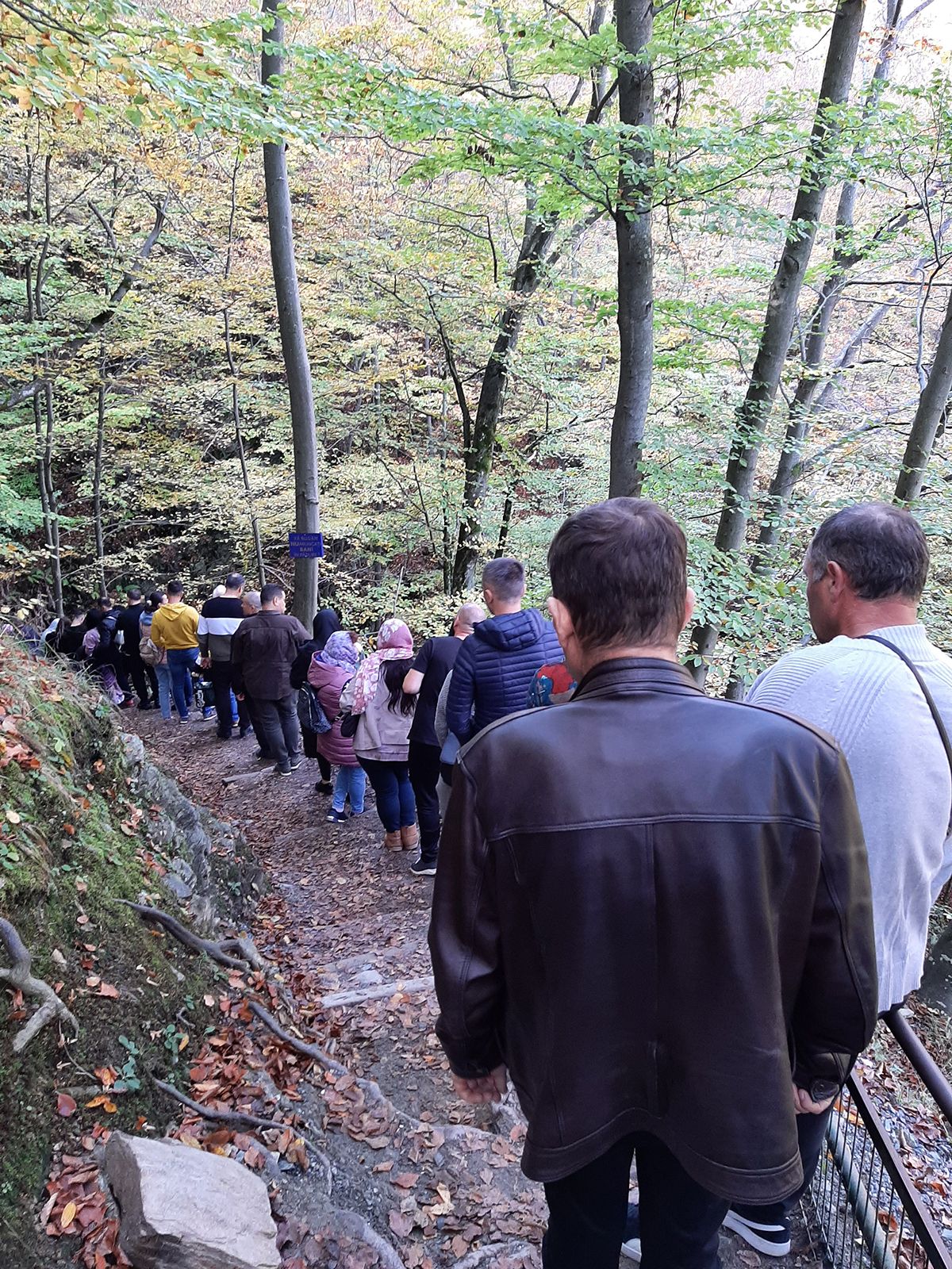 Locul minune aflat la doi pași de mormântul lui Arsenie Boca