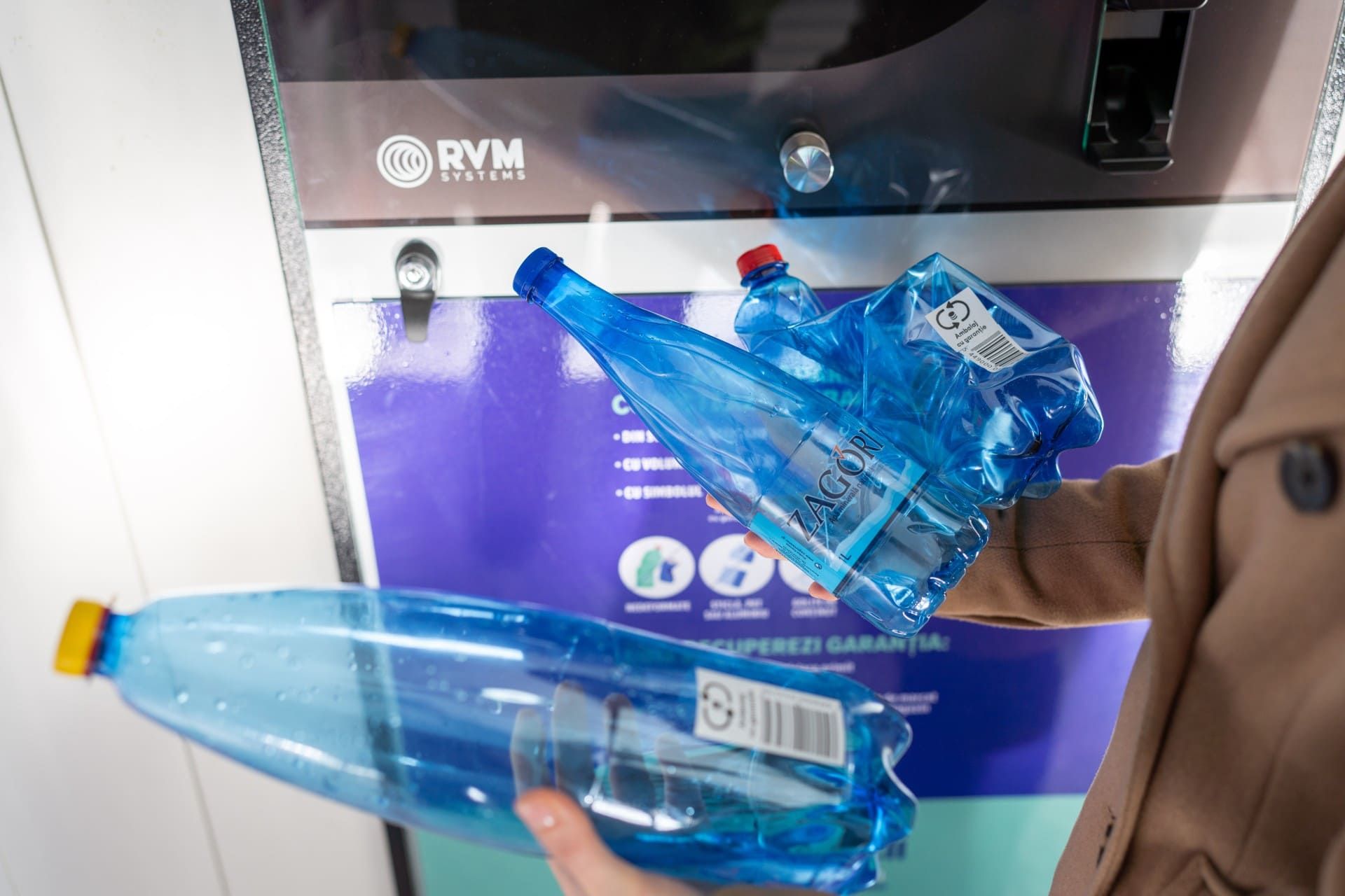 7 din 10 români returnează toate ambalajele cu garanție SGR – DoctorulZilei