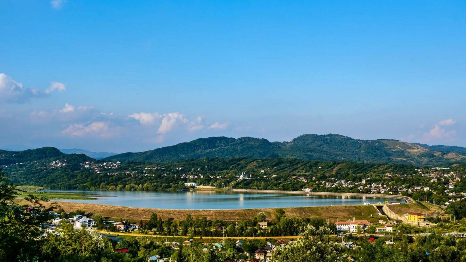 Stațiunea balneară renumită pentru apele sulfuroase