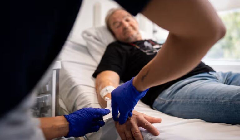 Radu Berceanu, medic oncolog cu peste 3.000 de cazuri de cancere tratate